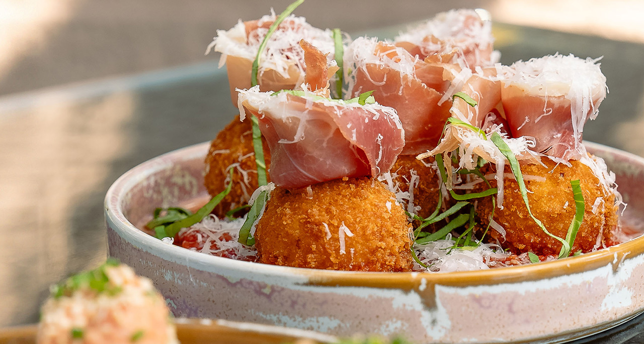 R&D Kitchen | New Dishes & Drinks | Moxies Richmond & Shawnessy